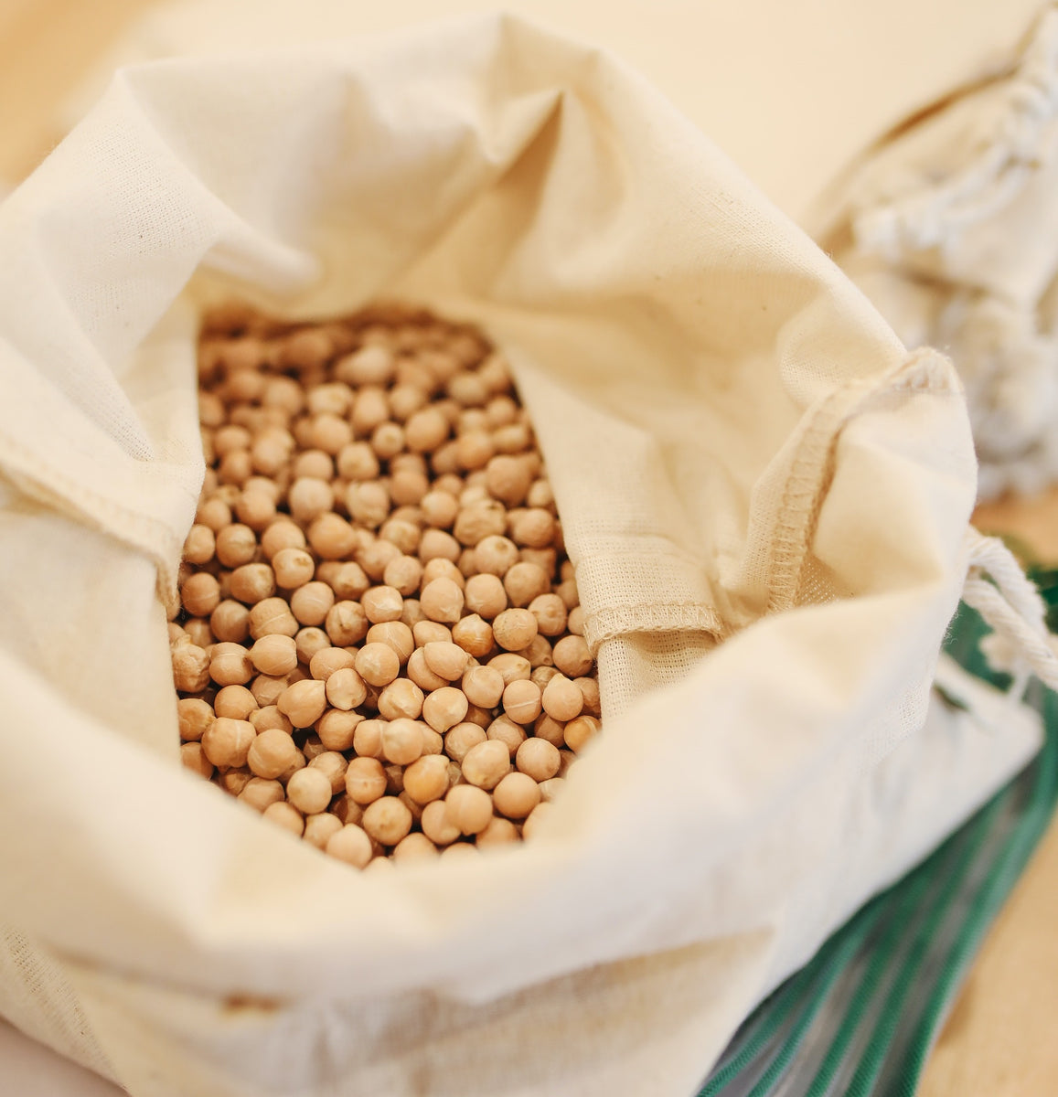 Behind the Beans #3 - Natural Emulsifier Lecithin – Plentitude Chocolate